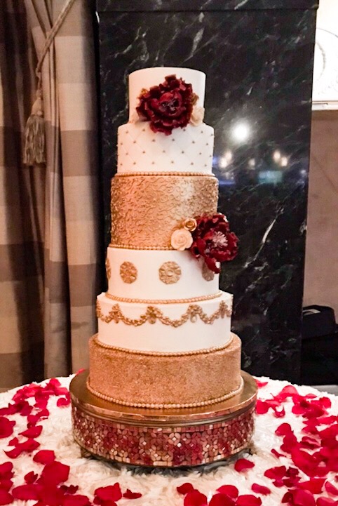 Red & Gold For the Win - All Things Cake